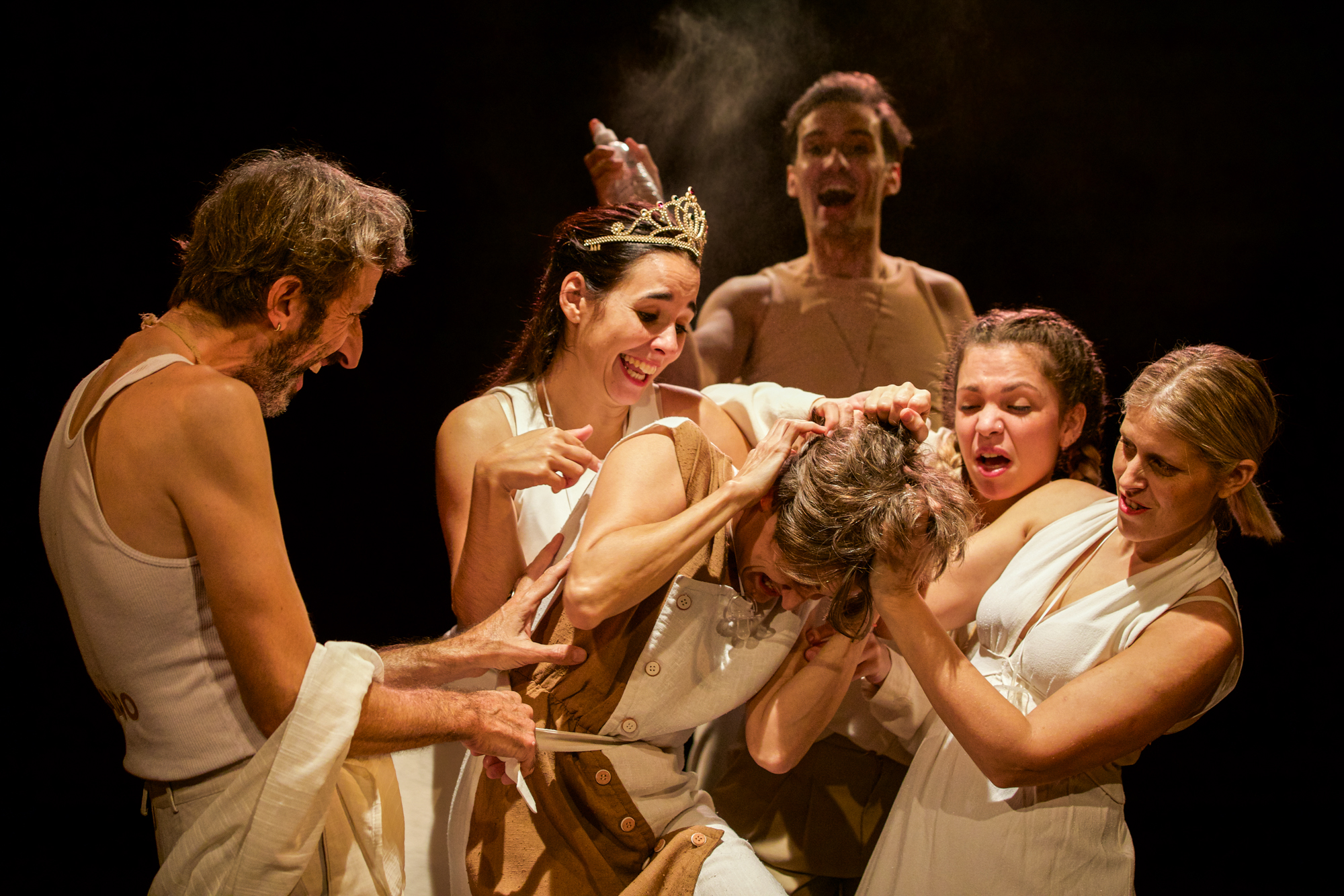 Se presenta en la ciudad de Santa Fe la obra teatral “La luna que te ...