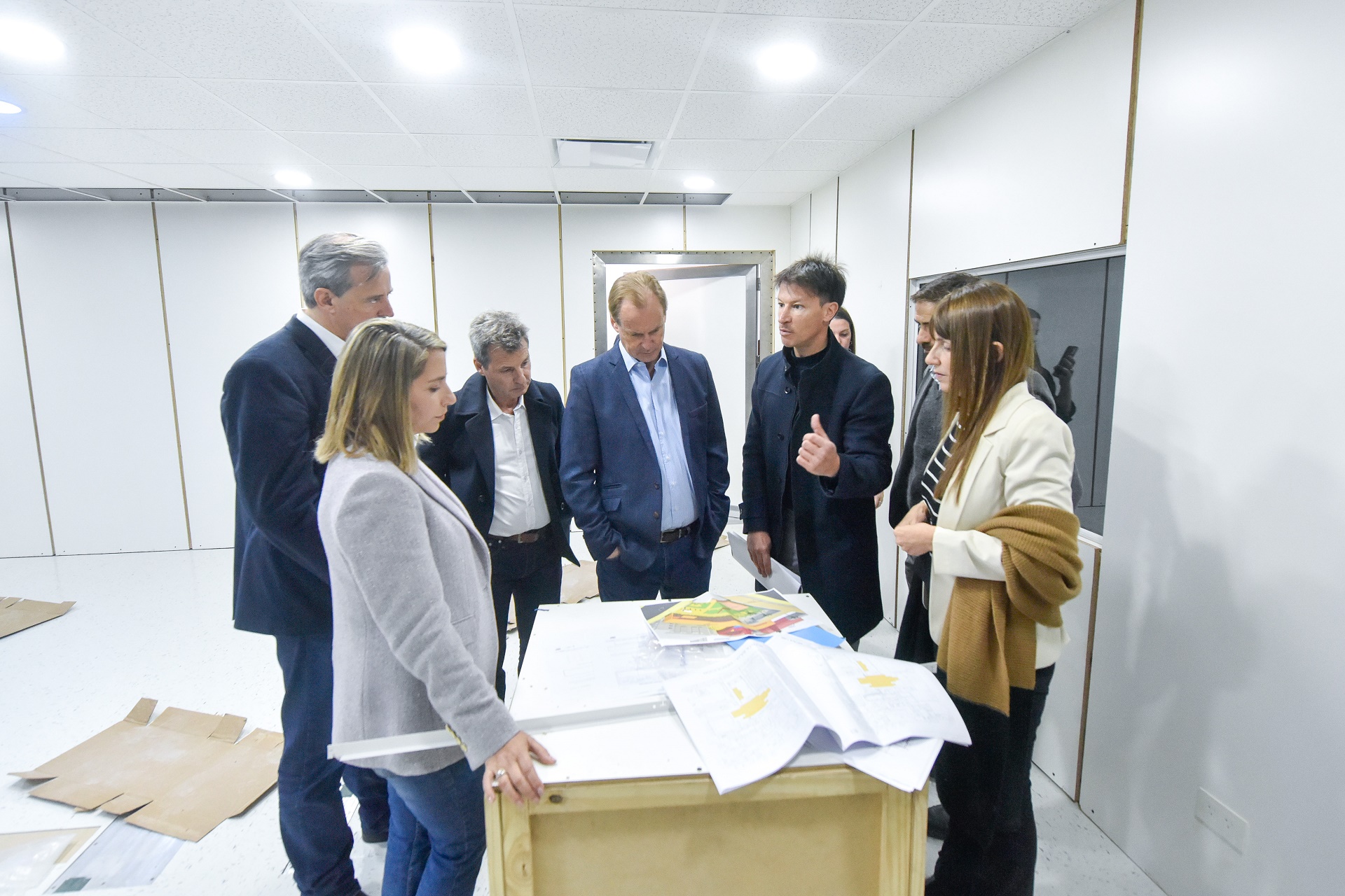 Bordet y Bahl recorrieron obras en el hospital San Martín | Análisis